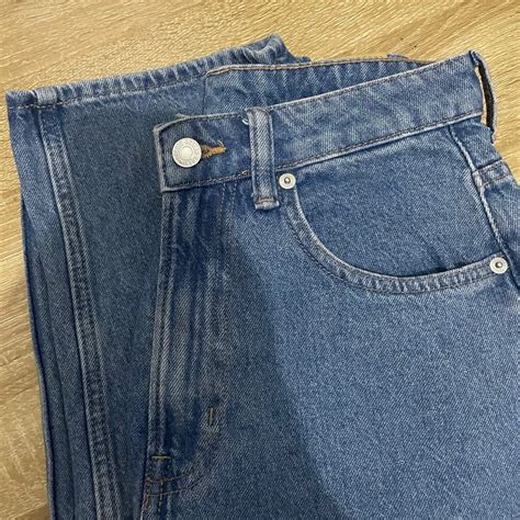 Handm 90s High Waisted Baggy Jeans Womens Fashion Bottoms Jeans On
