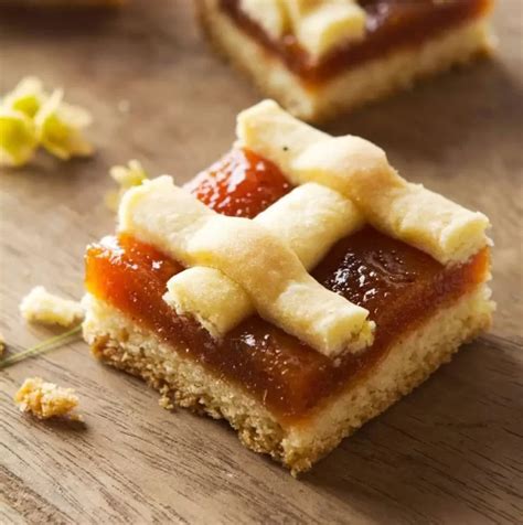 Pastafrola de membrillo Cómo hacer la receta más sencilla rápida y