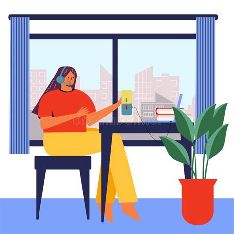 девушка с наушниками и микрофоном оператор удаленной поддержки женщина записывает подкаст