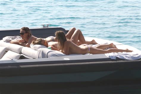 Tania Cagnotto Topless 17 Photos TheFappening