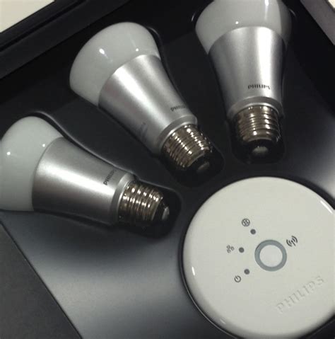 Philips Hue Personal Wireless Lighting Unboxing