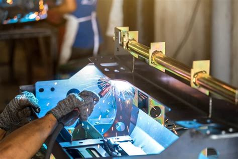 Cnc 가공 대 판금 제작 포괄적인 가이드 Ls Tech