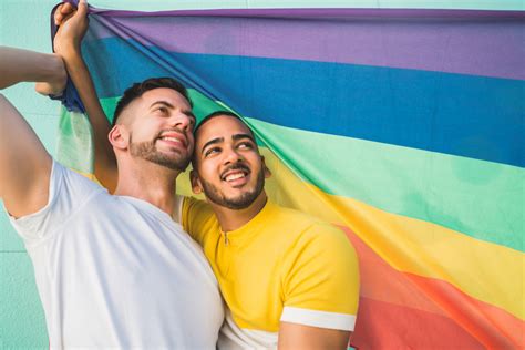 Interactuar M S All De La Fiesta El Reto De Los Hombres Gays Anodis