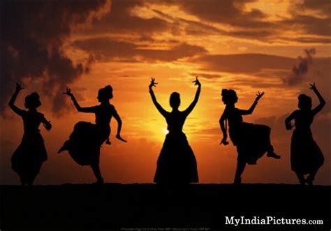 Indian Classical Dance In An Amazing Sunset Backdrop Dance Of India