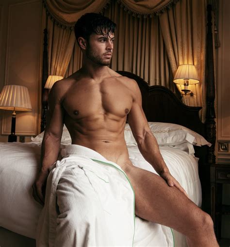 Alex Beattie Nudes Page 3 Lpsg