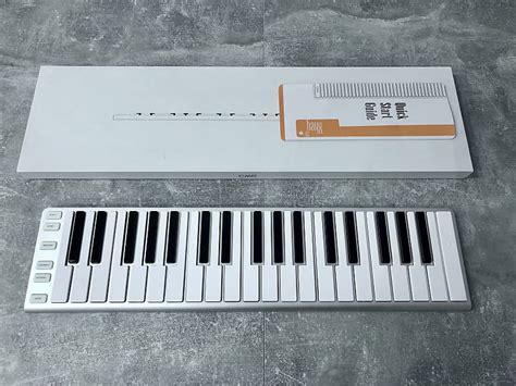 Cme Xkey 37 Le Controller Keyboard Reverb