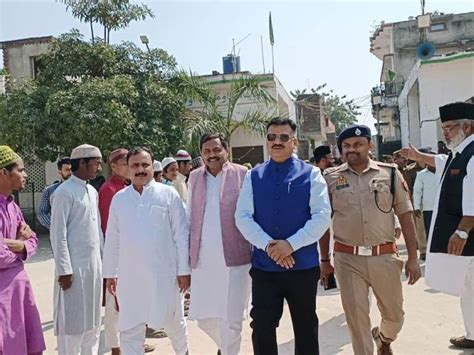 Visited Religious Places And Madrasas Appealed To Celebrate The