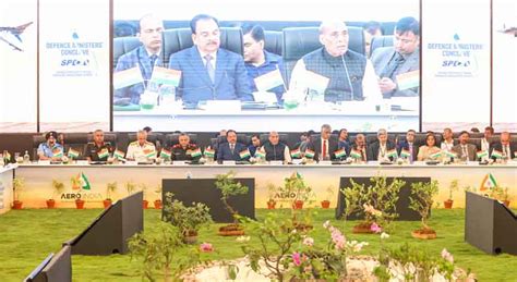 रक्षा मंत्री ने बेंगलुरु में एयरो इंडिया 2023 के दौरान रक्षा मंत्रियों