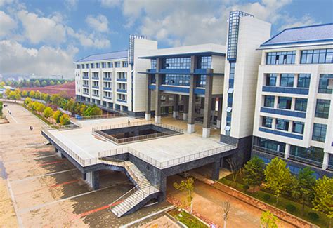 基础医学院