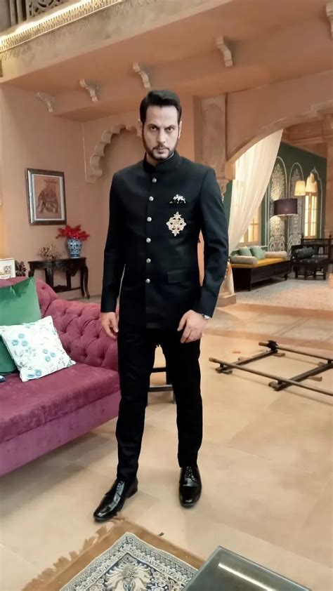 I Believe In My Friendship Being Organic Vimarsh Roshan