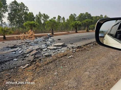 ငလျင်ဒဏ်ကြောင့် ရန်ကုန် မန္တလေး သွားလာမှုများအတွက် အမြန်လမ်း လမ်းသစ်နှင့် လမ်းဟောင်း မျှသုံးနေရ