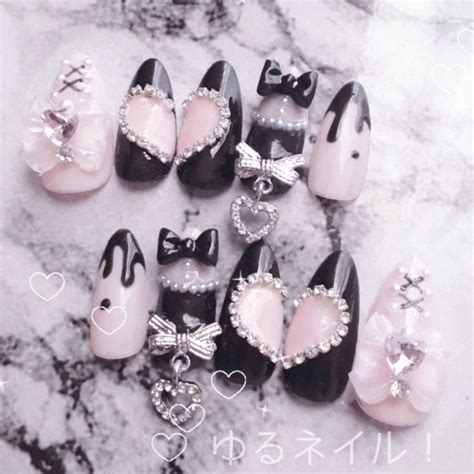 「私のピン」おしゃれまとめの人気アイデア｜pinterest｜🐭 可愛いネイル ネイル 黒 ピンク ネイルのアイデア