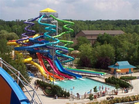 Wildwater Kingdom Thunder Falls Ohio Amusement Parks Theme Park Lake