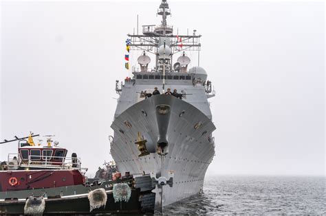 Uss Leyte Gulf Deploys From Norfolk To Us 4th Fleet Commander