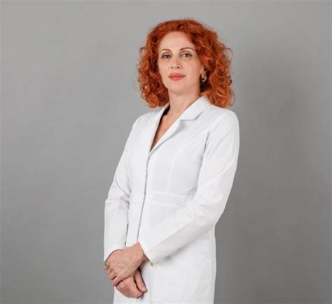 ნინო ჩოგოვაძე ქირურგი მიღებაზე ჩაწერა
