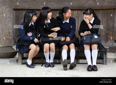 Japanese Schoolgirls Hd Telegraph