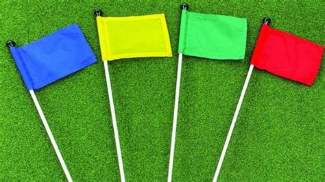 Golf Flag Color Meaning Golf Flags Explained • Honest Golfers