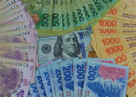 En Qué Consiste La Promesa De Milei De Dolarizar Argentina Oncubanews