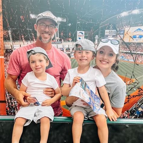 Haley Yarbrough Haley Yarbrough • Threads Say More