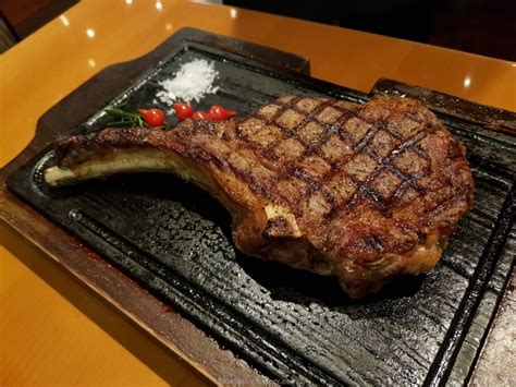수원역 아웃백 토마호크 스테이크