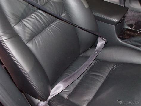 初心者でも簡単に車の内装をおしゃれにカスタム！おすすめ商品も カーナリズム