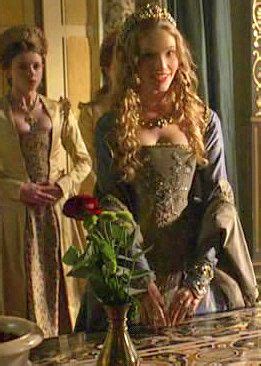 Katherine Howard Tudor Costumes The Tudors Costumes The Tudors Tv Show