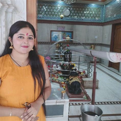 Pin By Anand S On Quick Saves Beautiful Blonde Girl Beautiful Women Naturally Beautiful