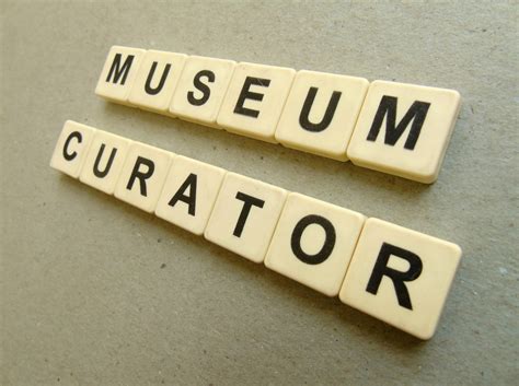 What Does A Museum Curator Do