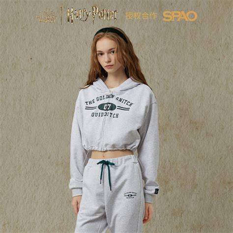 Spao哈利波特合作系列冬季女士连帽短款开衫卫衣spmzc49d30 虎窝淘