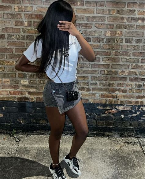 Pin On Fashionista In Simple Trendy Outfits Fashion School