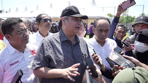 Didukung Projo Airlangga Diprediksi Kecipratan Pemilih Jokowi