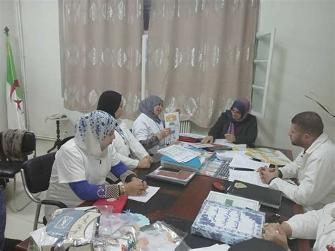 تبعا لتعليمات الوزارة والوصية و تحت اشراف مديرية النشاط الاجتماعي