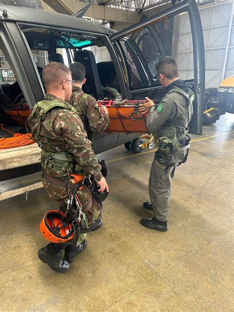Aeronave Do Cavex De Taubaté Vai Auxiliar Nas Buscas Por Helicóptero