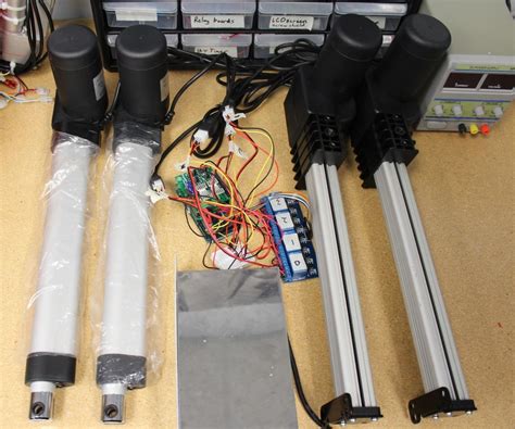 Hall Effect Sensors 2 Synchronizing Motion Hall Effect Sensor Motion