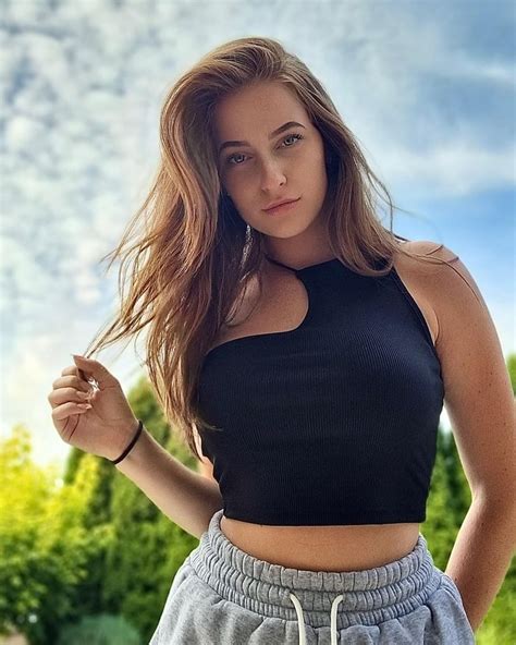 Picture Of Martyna Losinska