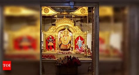 Jhandewalan Mata Mandir Know Everything About This Temple Times Of India