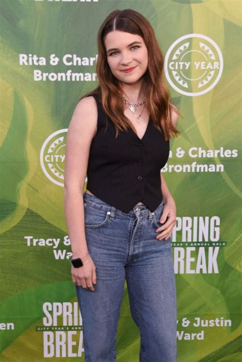 Raegan Revord Hawtcelebs