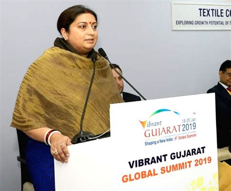 9th Vibrant Gujarat Global Summit Smriti Irani