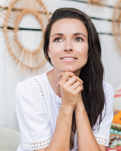 Image Of Irena Ponaroshku