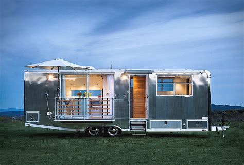 Modern Tiny Home On Wheel With A Balcony
