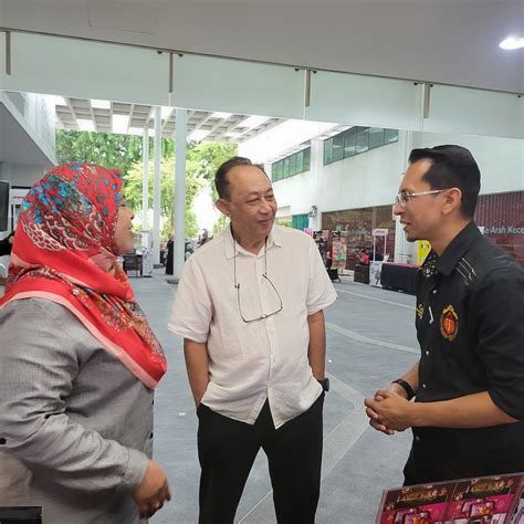 Smokey Tea Special Thanks To Datuk Mahmud Bin Abbas Ceo