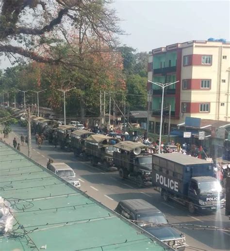 မြစ်ကြီးနားတွင် ဆန္ဒပြ ဦးဇင်း ၁ ပါးအပါအဝင် ၃ ဦး ဖမ်းဆီးခံရ