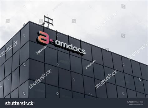 Amdocs Logo