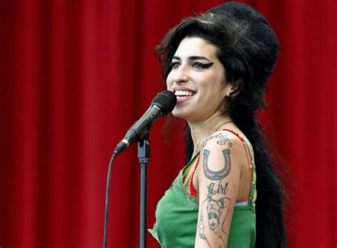 Amy Winehouse Ein Leben Zwischen Bühne Und Drogen Der Spiegel
