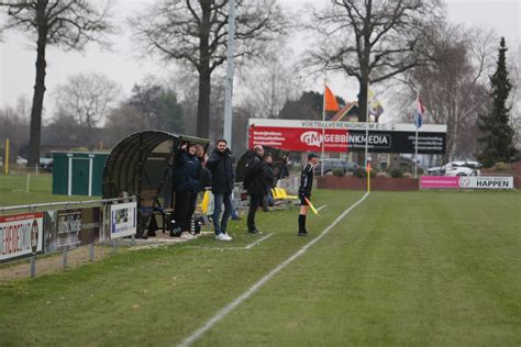 Justin Brinke Helpt DEO Aan 0 1 Overwinning Bij MEC V V DEO Borculo