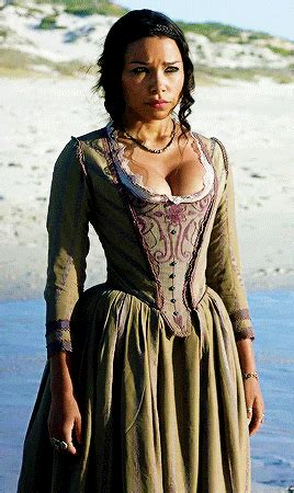 Jessica Parker Kennedy Black Sails 