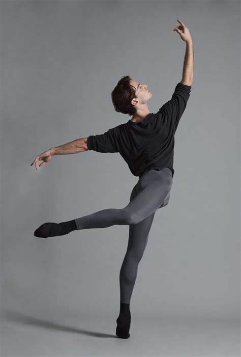 Pin By Jessi Hendricks Gomillion On Ballet Photography Poses Male