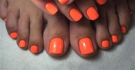 Neon Pedicure For Summer 2024 What Colors Are In Fashion Original