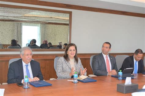 وزارة التخطيط والتنمية الاقتصادية خلال جولتها بعدد من الدول العربية