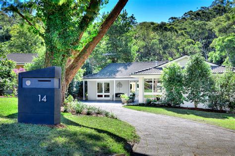 Glengarry Avenue Turramurra Nsw House For Rent Domain